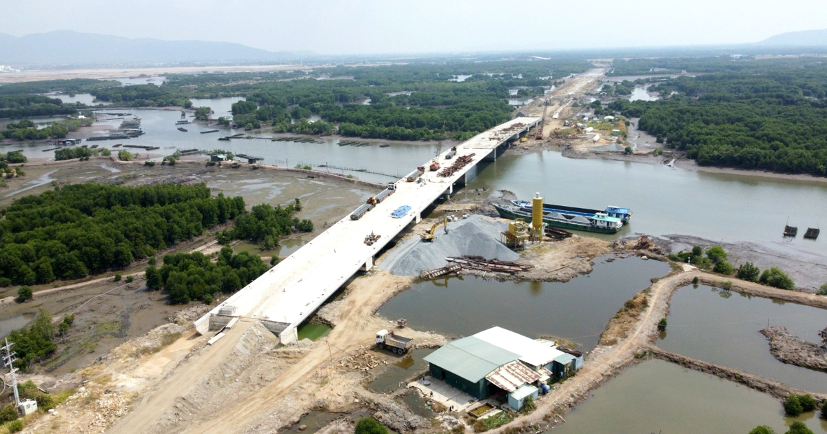 Đường nối Quốc lộ 51 đến cảng Cái Mép dự kiến sẽ về đích vào tháng 6 - VnEconomy