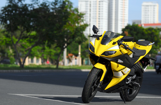 Đánh giá Visitor Phoenix R175: Ẩn số nhiều hoài nghi! - Automotive ...