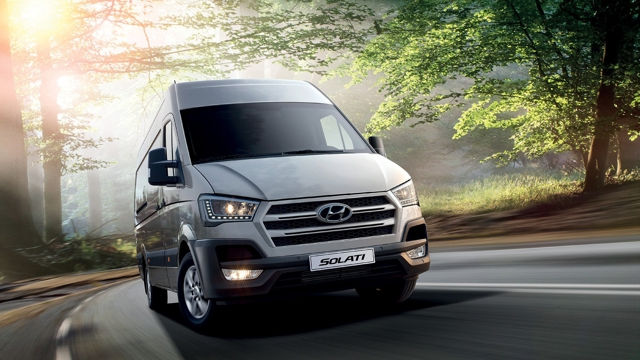 Cạnh tranh Ford Transit, Hyundai đưa Solati về Việt Nam - Automotive ...