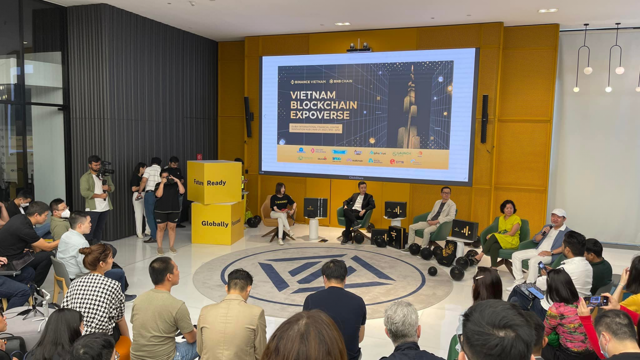 AlphaTrue cung cấp nhiều giải pháp giúp doanh nghiệp chuyển đổi số thành công - Nhịp sống kinh ...