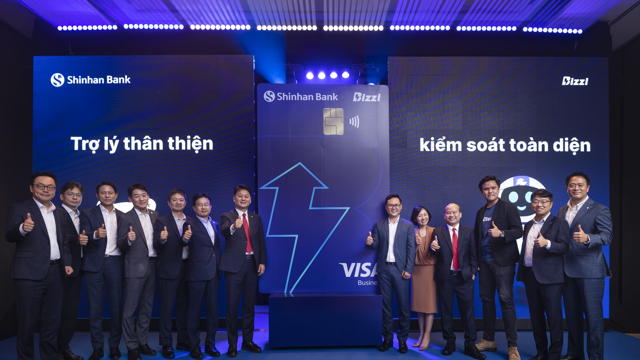 Shinhan Bank cooperates with Bizzi on a smart business card - Vietnam ...