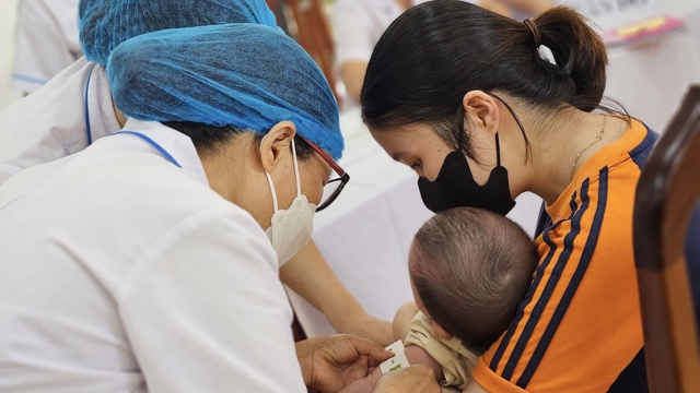 Bộ Y tế tổ chức chiến dịch bổ sung vitamin A cho 6 triệu trẻ em - Nhịp ...