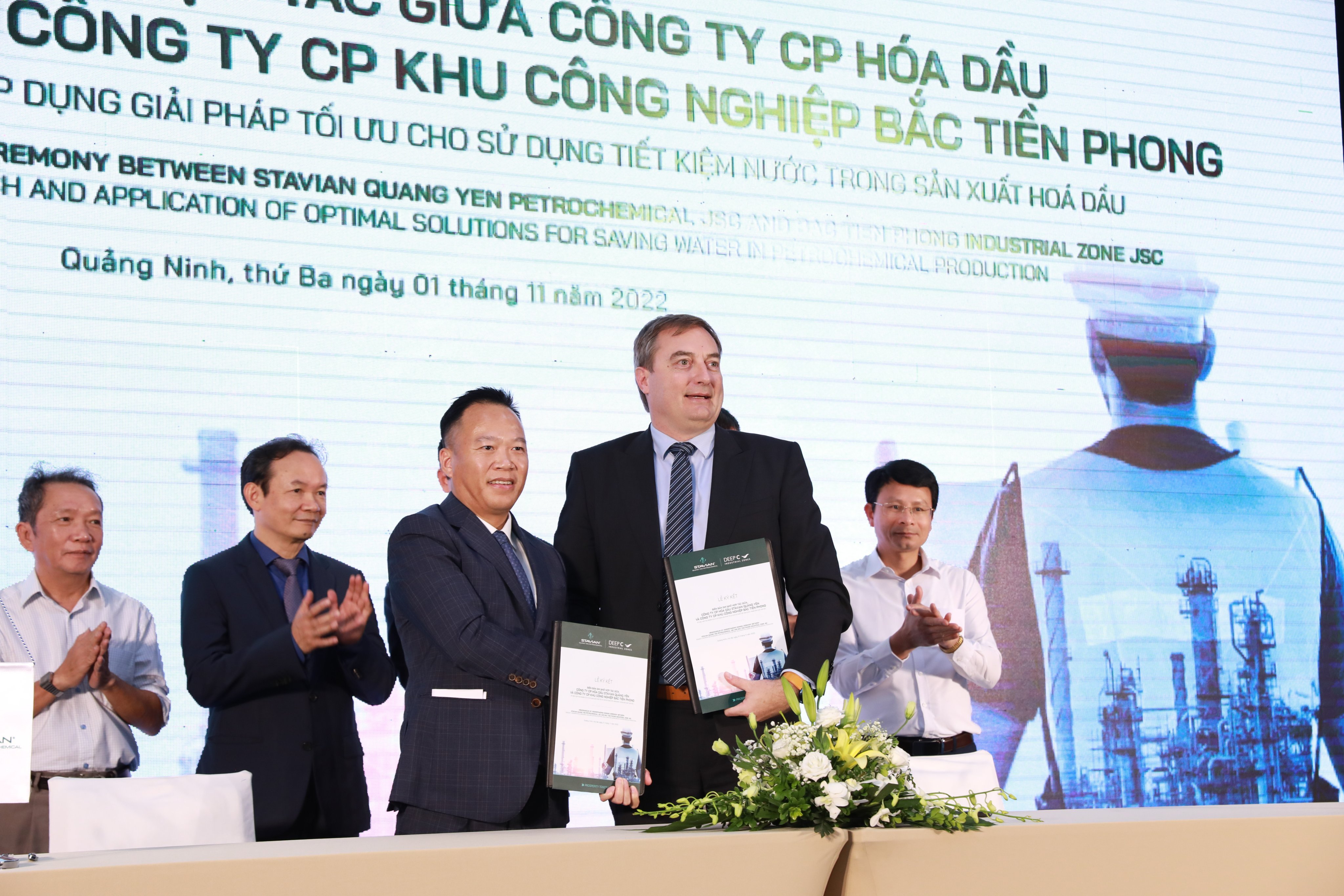 Stavian Quảng Yên nhận chuyển giao bản quyền công nghệ từ Honeywell UOP ...