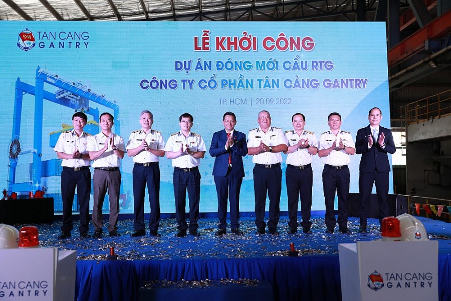 Tân Cảng Gantry khẳng định vị thế tiên phong trong ngành sản xuất cẩu ...