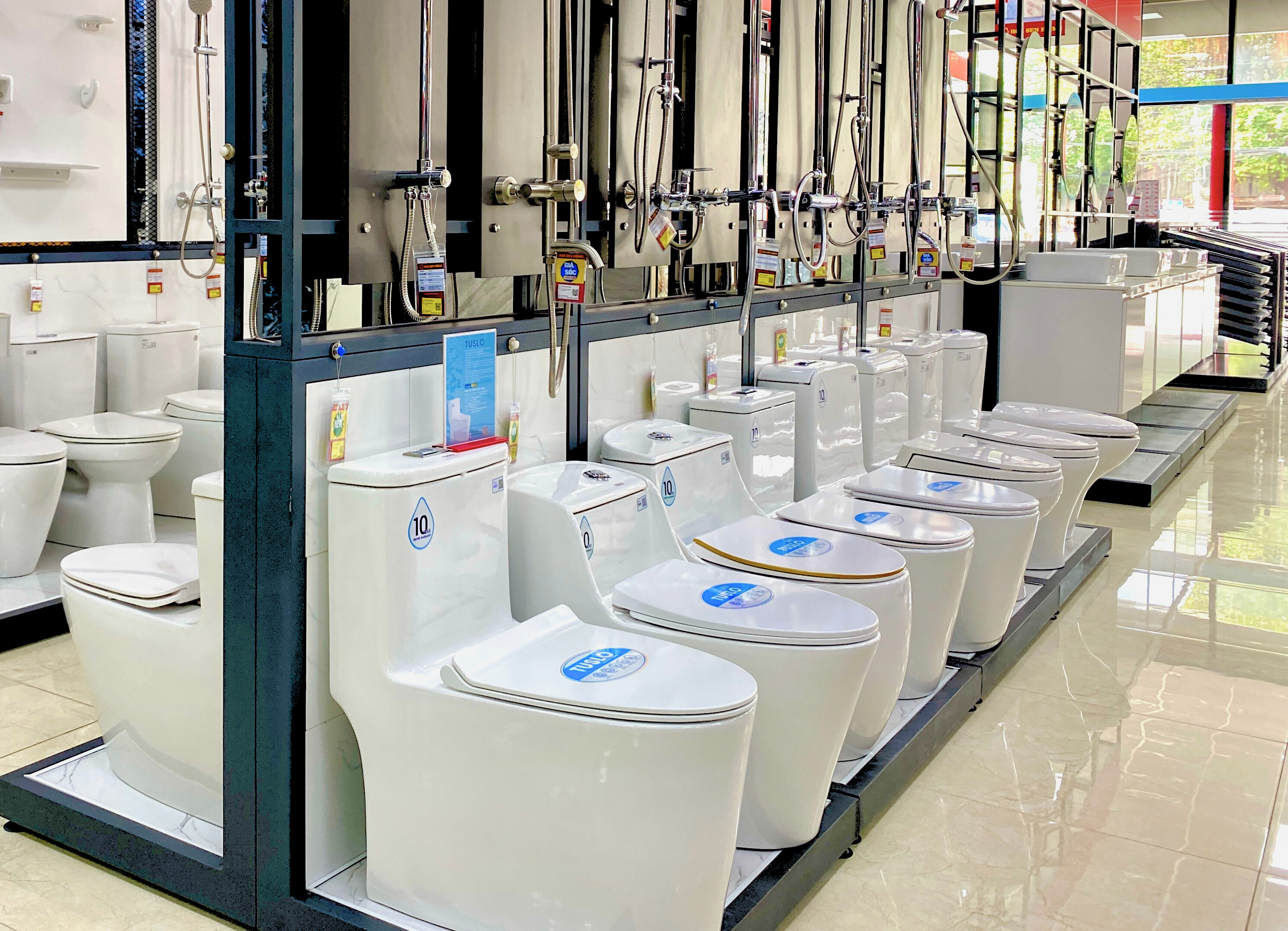 Hoa Sen Home “đồng hành” cùng người tiêu dùng vượt qua nỗi lo mua vật ...