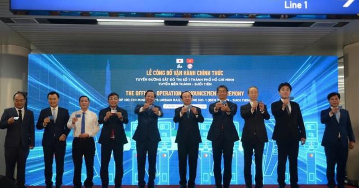 Vietnam's first metro line put into commercial operation - VnEconomy
